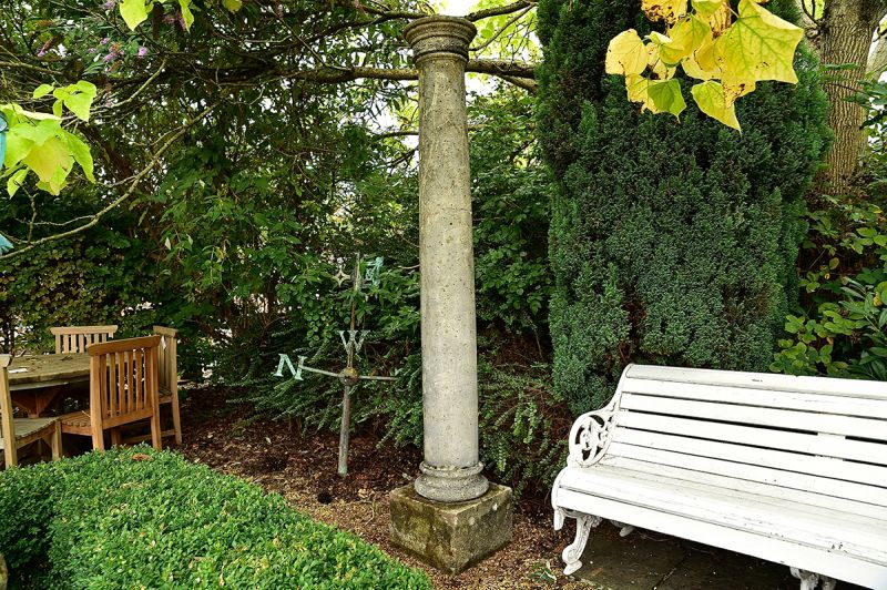 Garden Art Plus Ltd : Antique Garden Ornaments, Statues and Garden ...