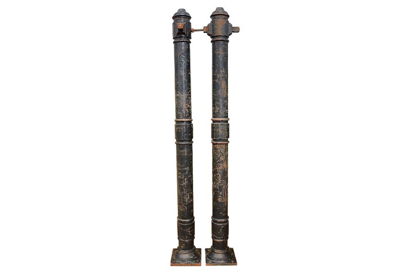 Garden Art Plus Ltd : Antique Cast Iron Gate Posts