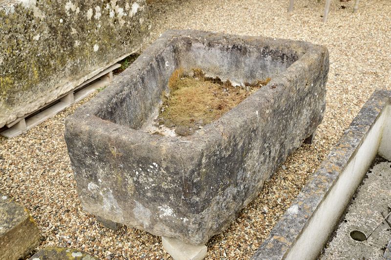 Garden Art Plus Ltd : Antique Sandstone Trough