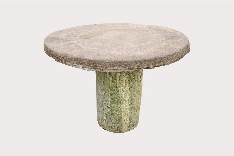 Garden Art Plus Ltd : Round Stone Table