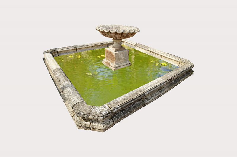 Garden Art Plus Ltd : Large Square Surround (with Scallop Fountain)